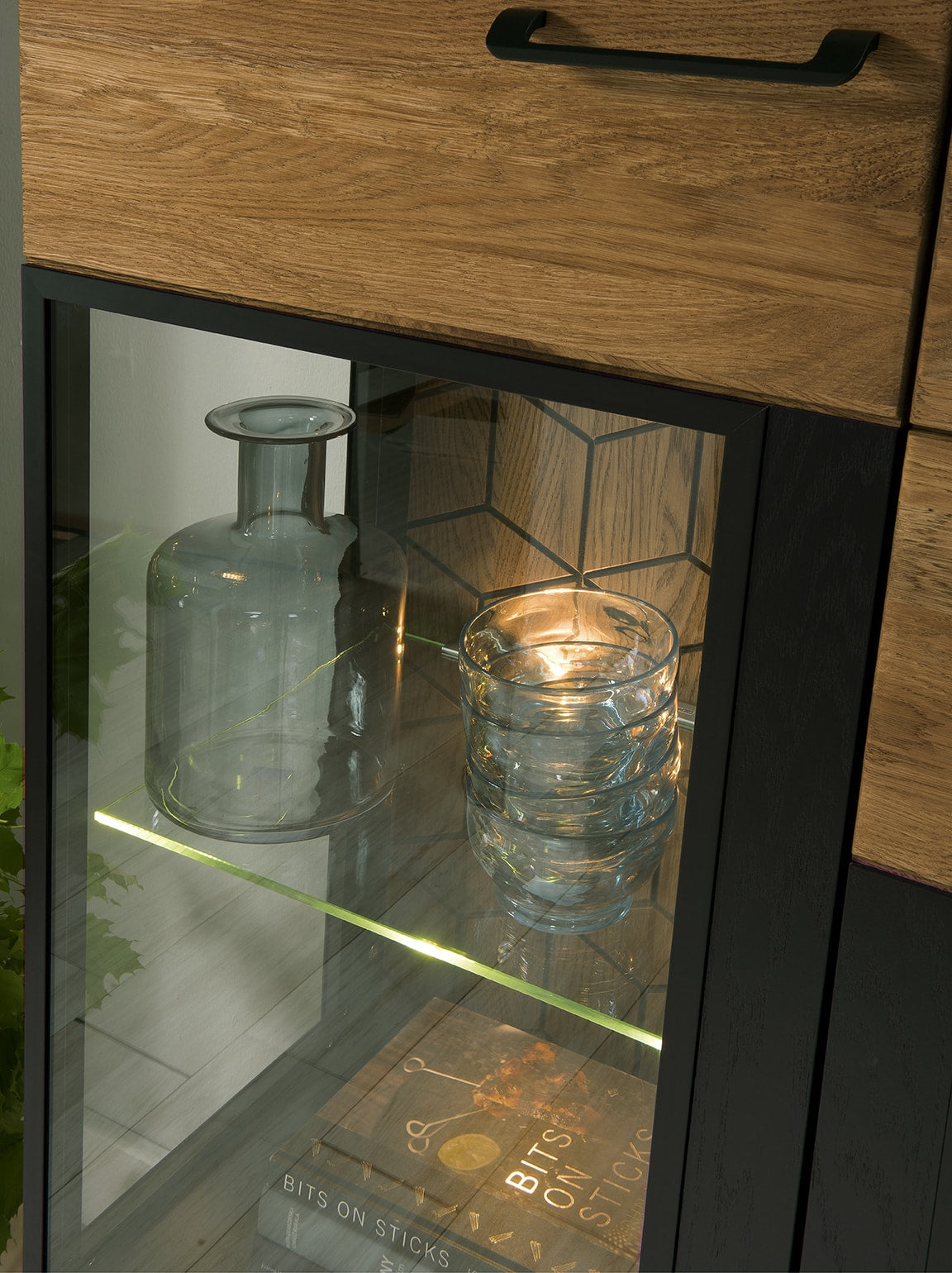 Vitrina de madera maciza de roble Mozaik salón moderno nórdico - Mobel ...